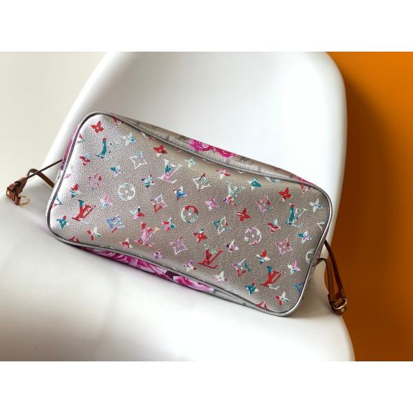 Quality Floral Pattern Silver Louis Vuitton Large Never Full M21352 for sale