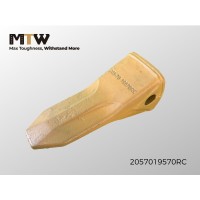 Quality 205-70-19570RC PC200 Rock Chisel Bucket Tooth 5.7KG Excavator Wear Part for sale