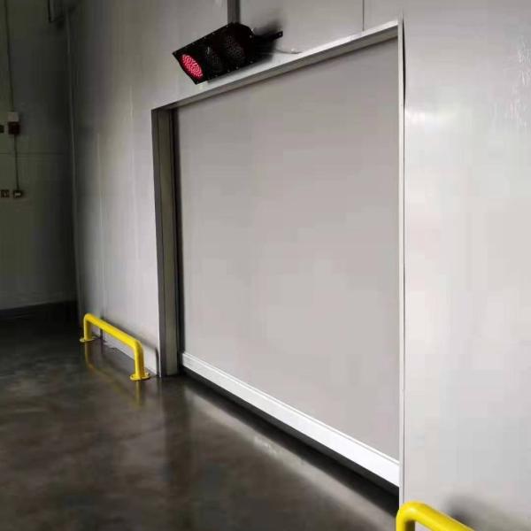 Quality Central - Computer Controlling High Speed Doors With Traffic Light for sale