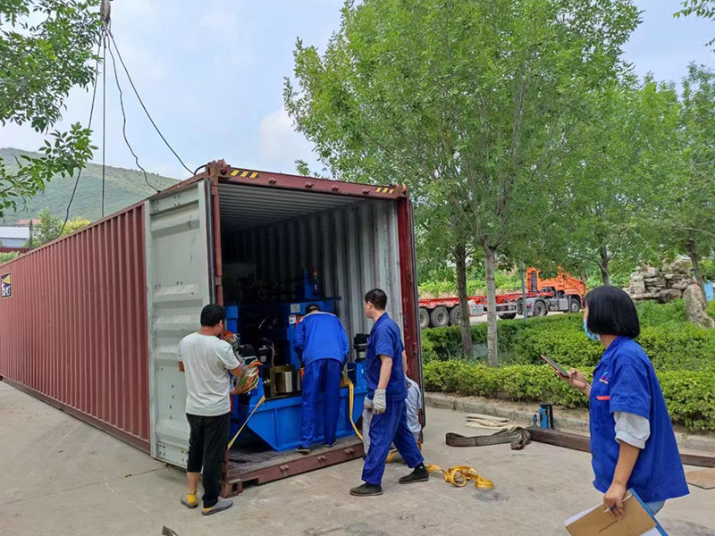 Loading and shipping