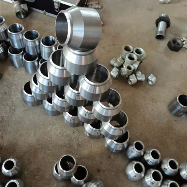 Quality Industrial Pipe High Pressure Socket Stainless Steel Pipe Fittings DN10-DN2000 for sale