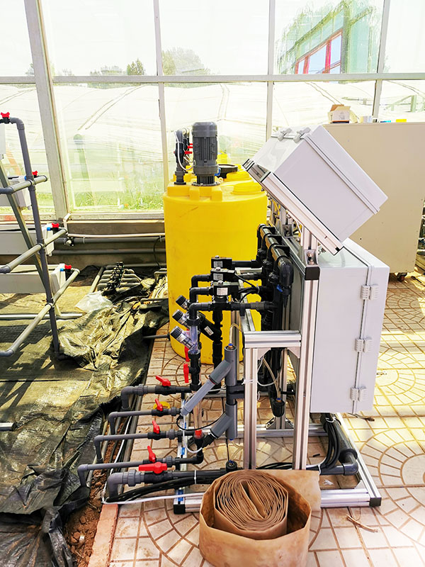 ODM 380 Volt Hydroponic Auto Fertilizer System For Sprinkler System ...