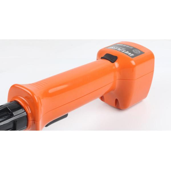 Quality IP45 Electric Cattle Stick  Cow Prodder 8000V With Ergonomic Handle for sale
