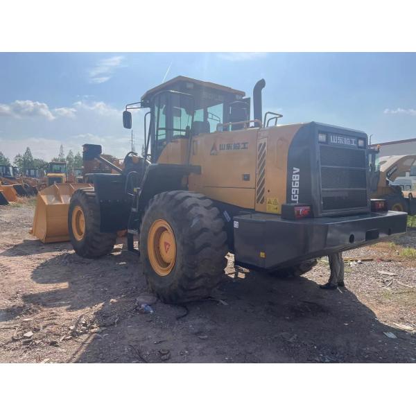 Quality 2018 Used Wheel Loader SDLG LG968V Rated Loader 6 Tons for sale