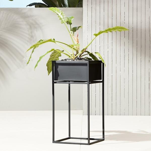 Quality Rectangular Metal Flower Planter Galvanized Steel Garden Planters for sale