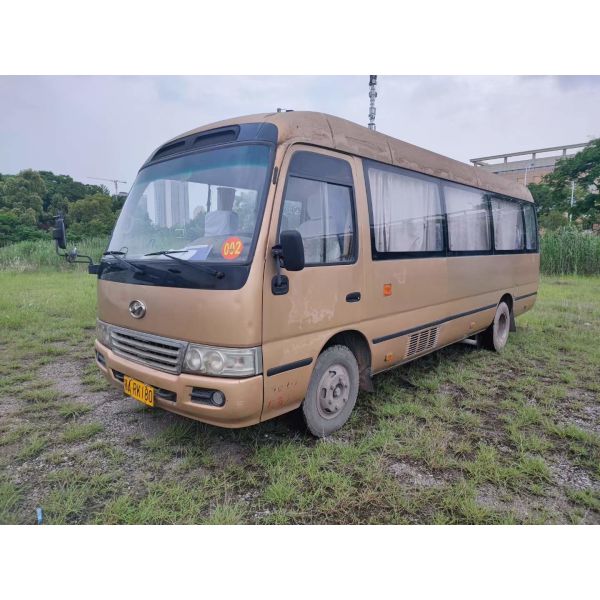 Quality King Long Used 23 Seater Bus Reliable Second Hand  Model Left Hand Drive for sale