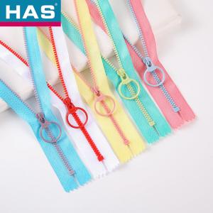 Quality Open End Plastic Zippers Smooth Coloured Zippers Nickel Free for sale