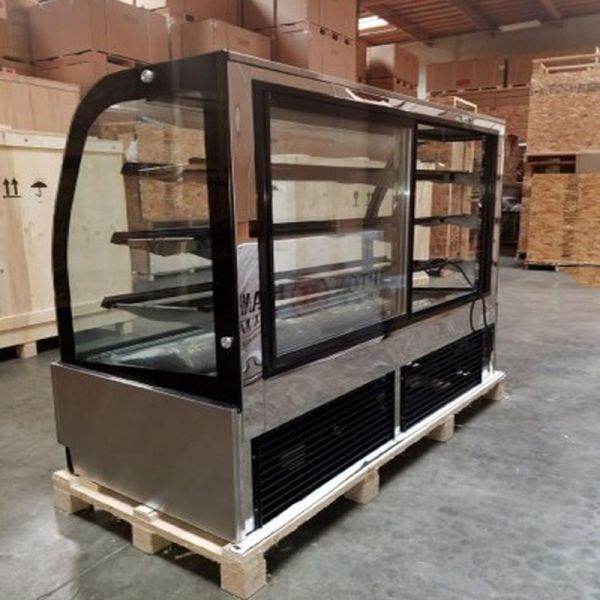 Quality hot sell refrigrerated cake display case for bakery shop with CE/ETL for sale