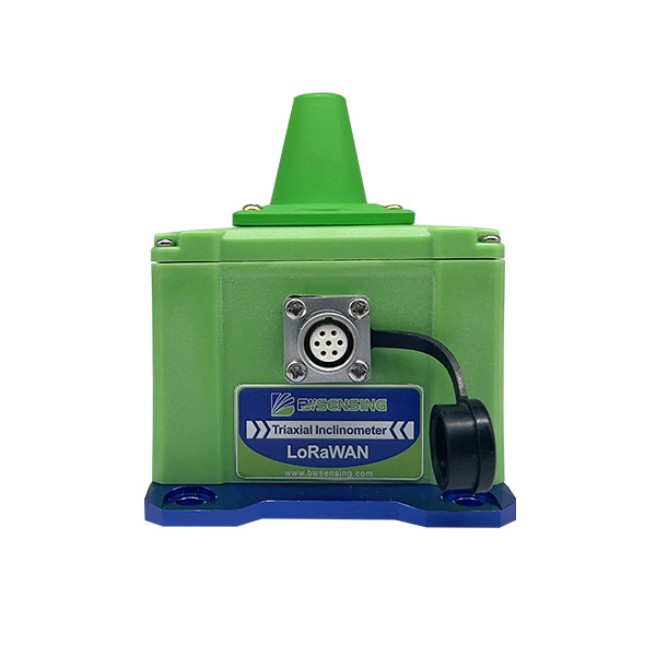 Quality LoRaWAN LWHD-WM400 Long Distance Wireless Inclinometer Accuracy 0.005° for sale
