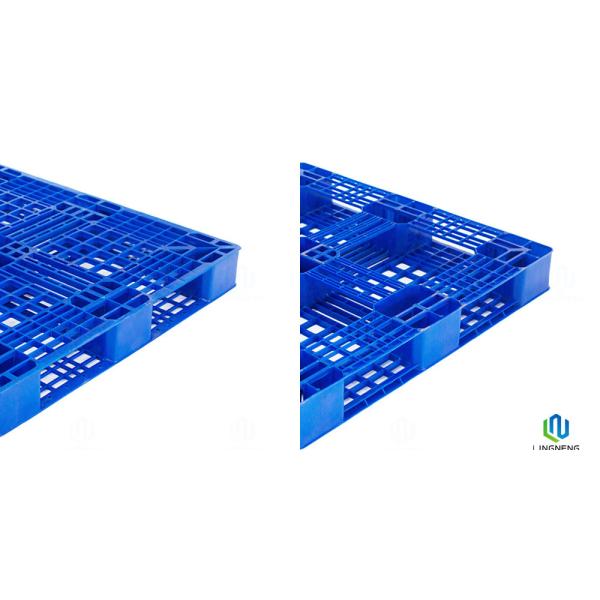 Quality Industrial Lightweight Plastic Pallet Single Face 4 Way Entry Pallet 1000*1000 for sale