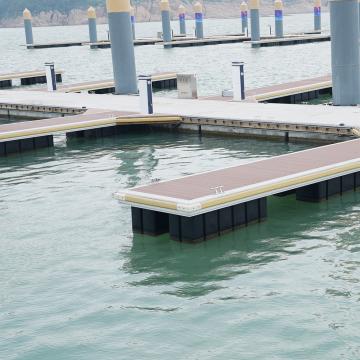 Quality Long-Lasting Floating Finger Dock With WPC Decking LLDPE Floater Aluminum Alloy for sale