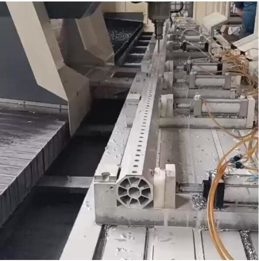Quality Custom Industrial Aluminum Extrusion Profiles for Euro Gripper Tooling Octagonal for sale
