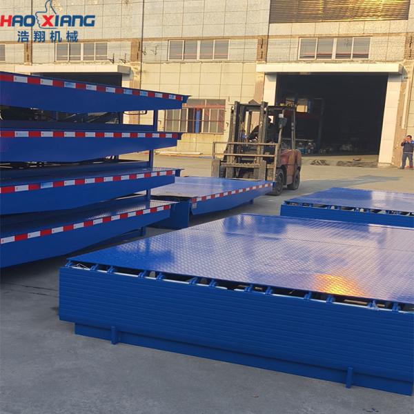 Quality 1830x2280x495mm Table Dimensions Hydraulic Loading Bridge For Optimal Loading for sale