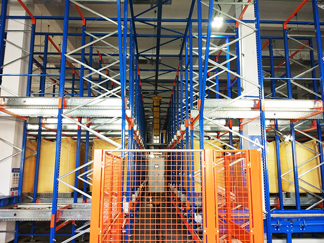 Two Way Radio Shuttle Racking and Stacker Crane Floor Supported SRM Storage And Retrieval Machine ASRS Automatic Storage And Retrieval System