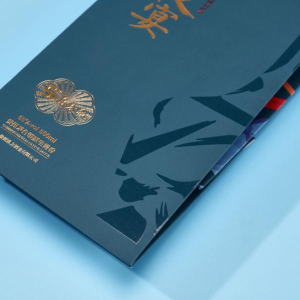 Quality Custom Logo Luxury Paper Takeaway Bag With Handle For Gifting Tea Clothes for sale