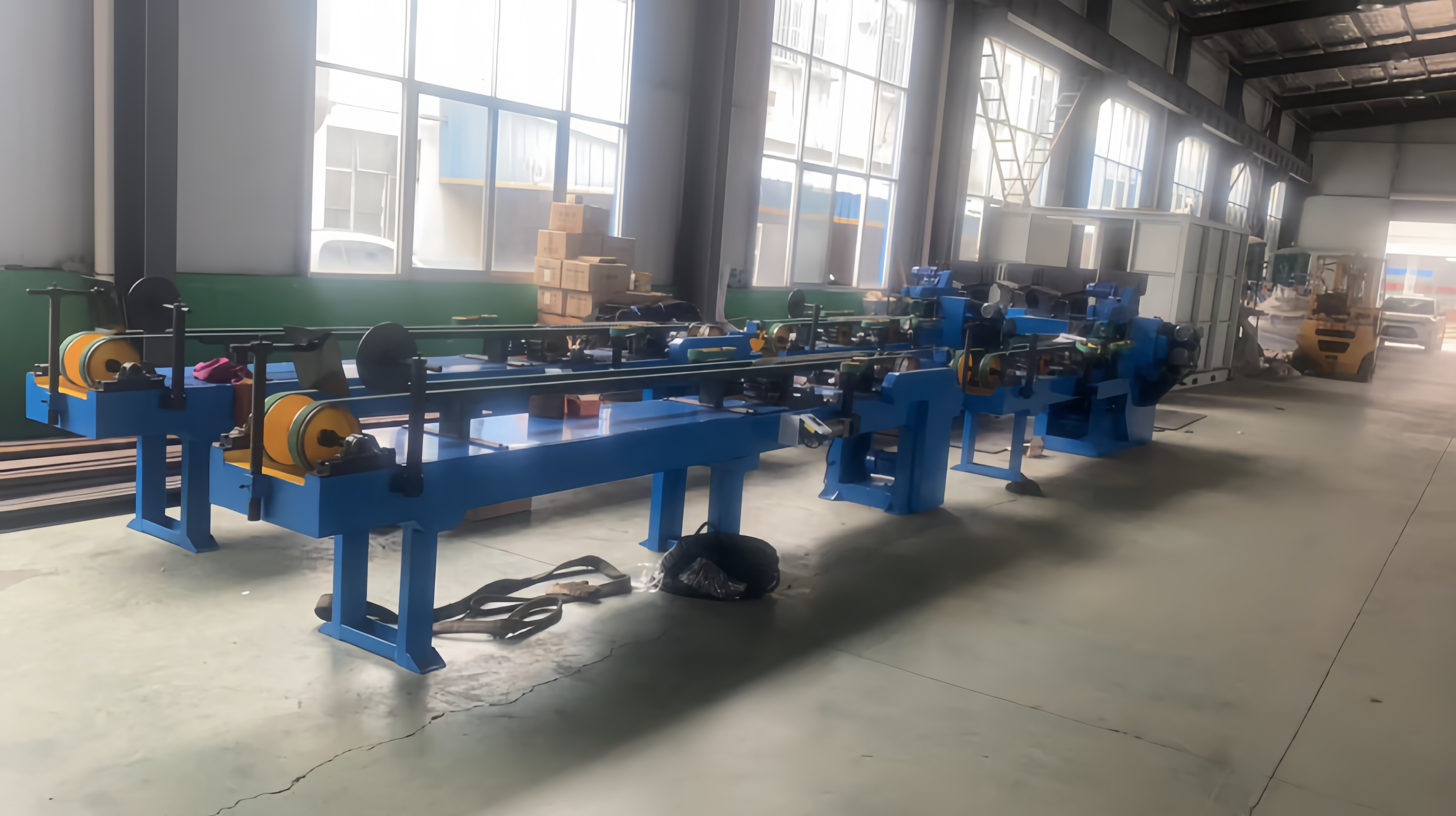 Quality Head & End Brushing Machine with Adjustable Processing Speed Independent Electrical Cabinet and Stable Conveying Structure for sale