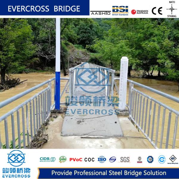 Quality Simple Structure  Steel Footbridge Steel Walking Bridge With Single Lane Long Life for sale