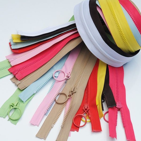 Quality #5 Resin Zipper With Colorful Teeth For Garment In Pink for sale