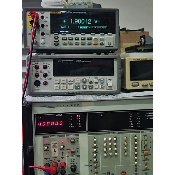 Quality Fluke 5101B 1100 V / 2 A Multifunction Calibrator With 0.005% DC Accuracy for sale