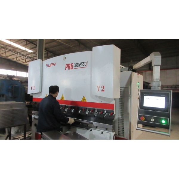 Quality Stock 18U Wall Mount Server Rack Case 19 inch Network Cabinet Products Status for sale