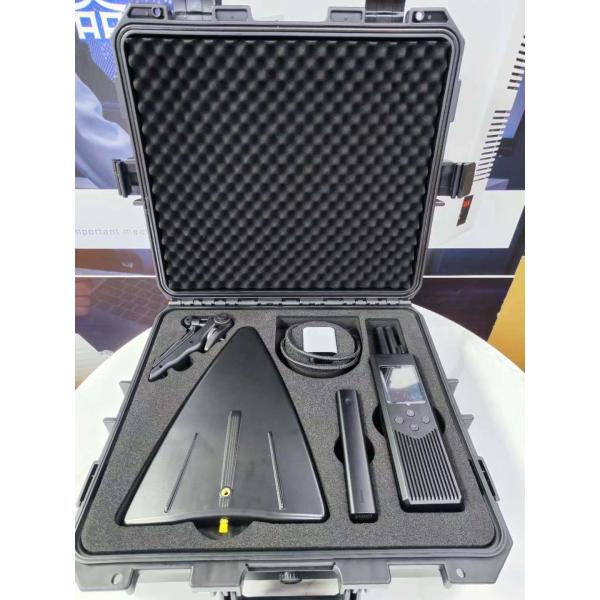 Quality Lightweight Portable Drone Detector Defense System 900Mhz for sale