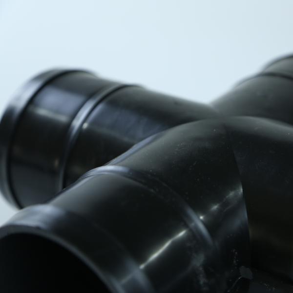 Quality Cross Shape 1 2 Irrigation Tee Black Agricultural Irrigation Pipe Fittings for sale