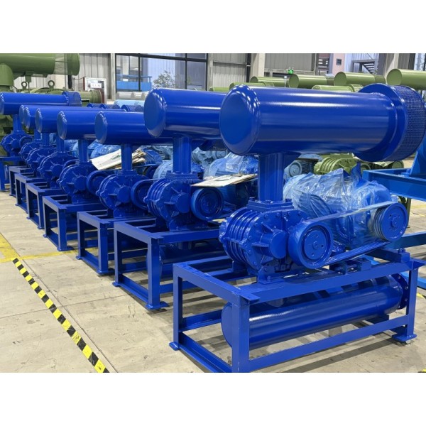 Quality 100 4 Inch Port Dia Roots Type Blower High Efficiency Low Energy Consumption for sale