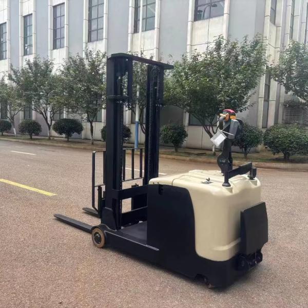 Quality 60V Electric Reach Truck 1t 1.5t 2t 2.5t with 6m 8m 12m Lift and Side Shifter Function for sale