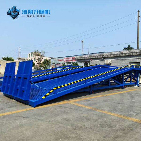 Quality 10-Meter Manual Dock Ramp with 12-Ton Capacity for Efficient Heavy Loading for sale