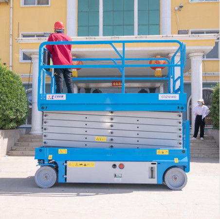 Quality Self Propelled Hydraulic Scissor Lift 2.76*1.25*2.6m for sale