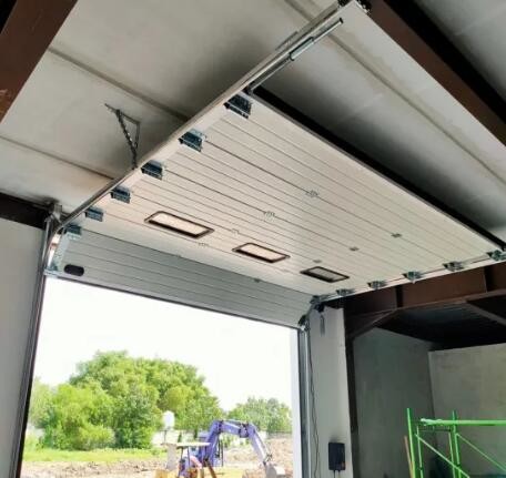 Quality modern design sectional industrial 50mm~80mm Thickness Insulated Sectional for sale