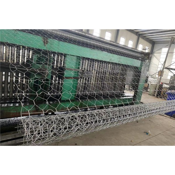 Quality Twisted Hexagonal Gabion Box 3.2mm Gabion Cage Retaining Wall for sale