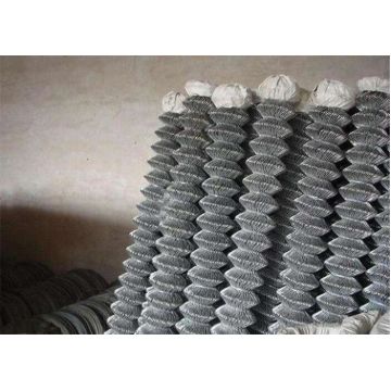 Quality 60 X 60mm 30m Cyclone Chain Wire Fencing Pvc Coated Chain Link Mesh Fence for sale