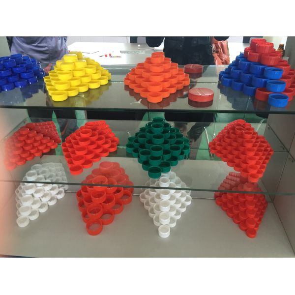 Quality Mineral Water Bottle Plastic Cap Molding , Anti Theft Bottle Cap Mold 28PCO/ 30/25 Neck for sale