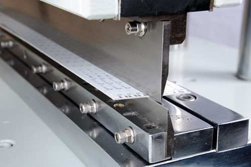 Quality PCB Separator stress-free PCB depaneling 2.5mm Thick 0.6 Mpa Pneumatically for sale