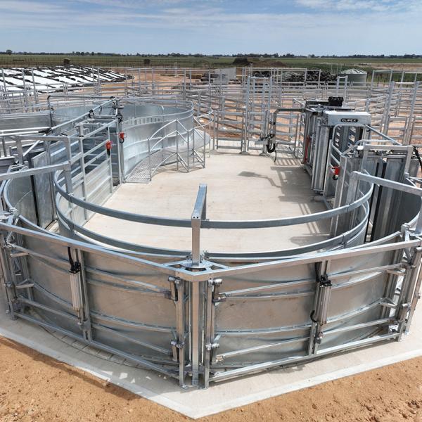 Quality 2.1m Light Grey Protective Fence Panel for Cattle Ranch for sale
