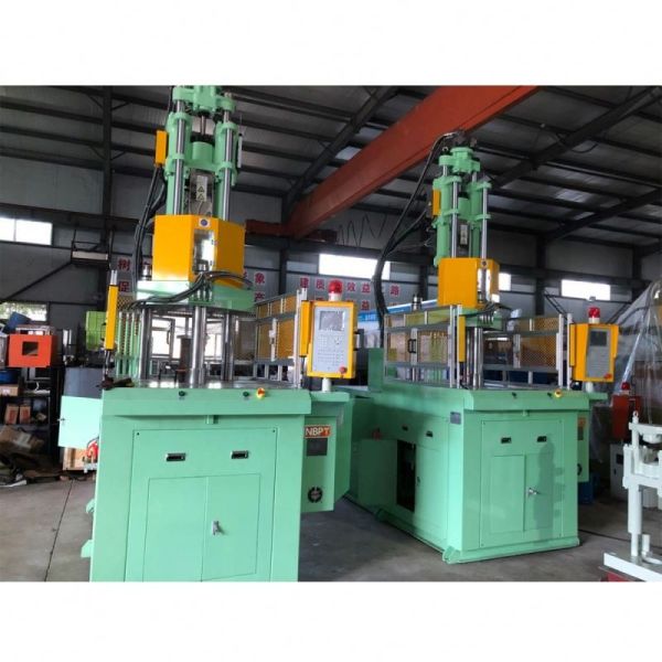 Quality Upright Plastic Upright Plastic Toy Making Injection Molding Machinery 120Tons for sale