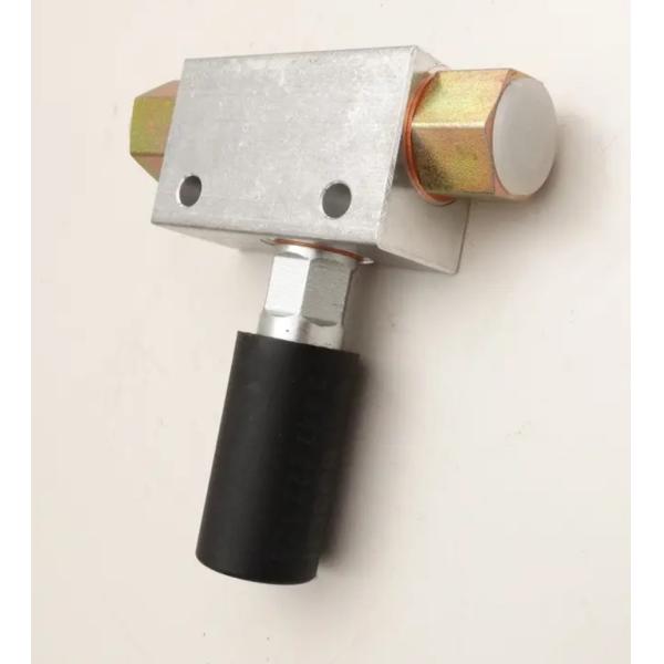 Quality TCD2012 2013 Engine Fuel Supply Pump Parts 02111961 02113859 for sale