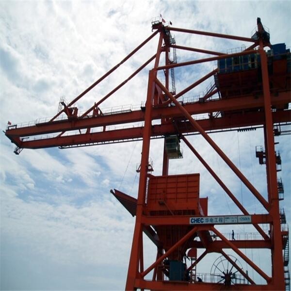 Quality Heavy Duty Grab Type Ship Unloader System For Coal Unloading From Ship for sale