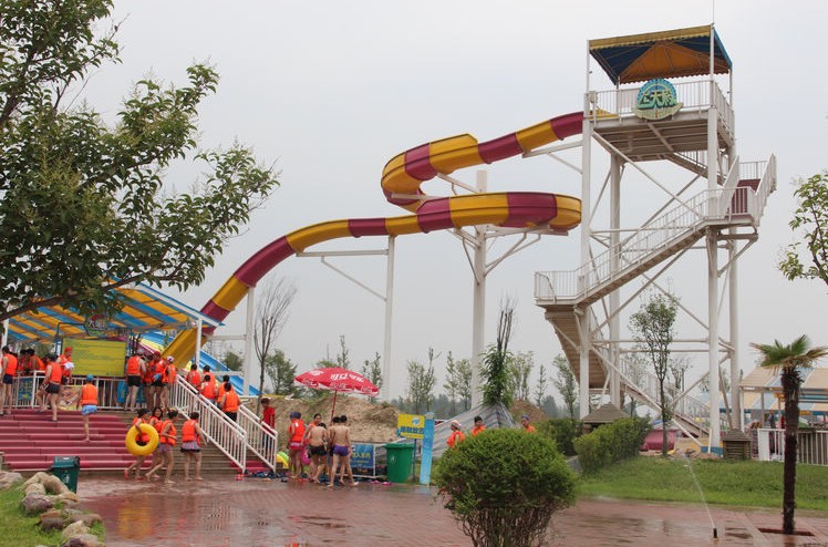 kids games guangzhou Vison water theme park construction company project slide equipment design (3).jpg