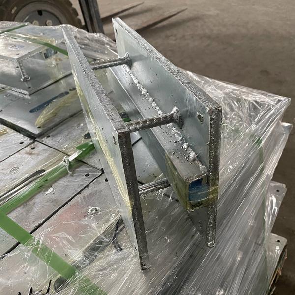 Quality Heavy Duty Standard Weight Embedded Parts Universal Black Rectangular Embed for sale