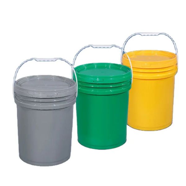 Quality Durable Lightweight Round Plastic Bucket With Lid Color Customization for sale