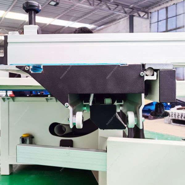 Quality 3200*425mm Sliding Table Length * Width F45N Woodworking CNC Precision Saw 45 for sale