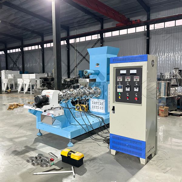 Quality Continuous & Automatic Pet Food Extruder Machine 380V/50Hz with Various Shapes for sale