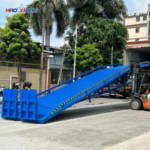 Quality Freestand Portable Truck Loading Ramp 20 Tons Temporary Loading Platform for sale