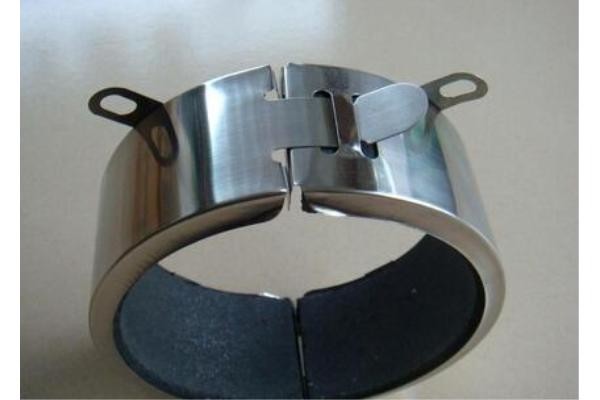 Quality Ring Galvanized Fire Collars For Soil Pipes With Q235 Paint Red Metal Color for sale