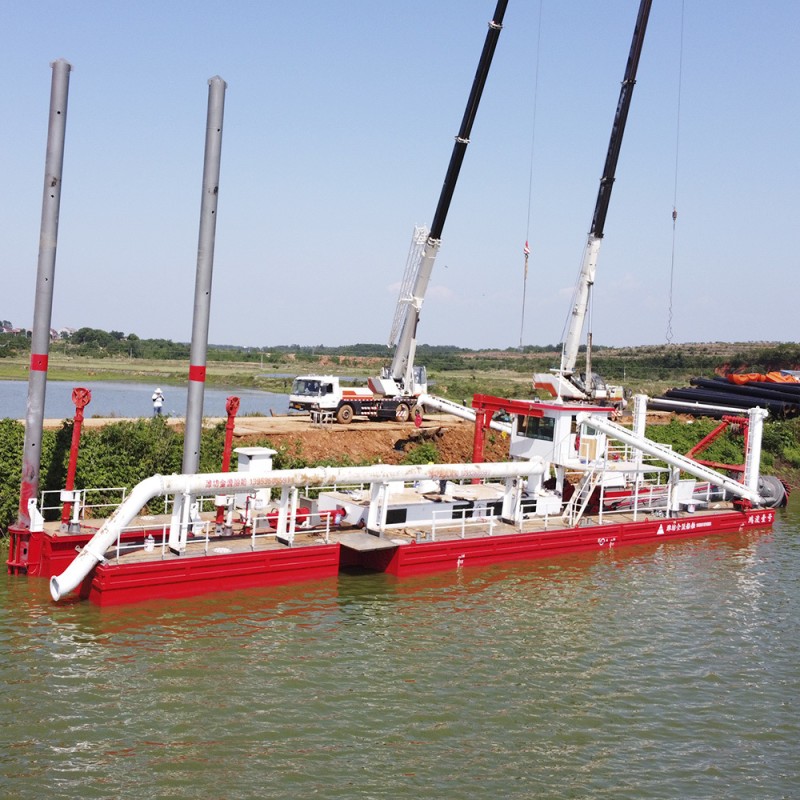 JMD550 River Dredger working at site