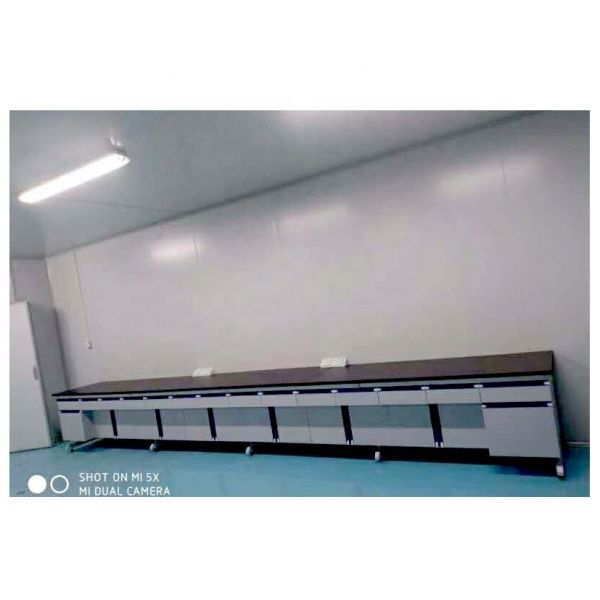 Quality Workbenches Laboratory Equipment Island Table for Polluted Air Exhaustion for sale
