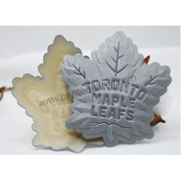 Quality Leaf Shape 8C 3M Reflective Labels Embossed TPU Patches Customized for sale