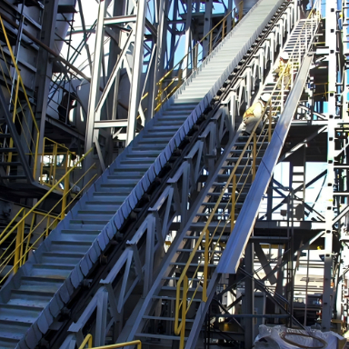 Quality Industrial Chain Conveyor Heavy-Duty Conveyor for Mining, Cement & Bulk Materials for sale